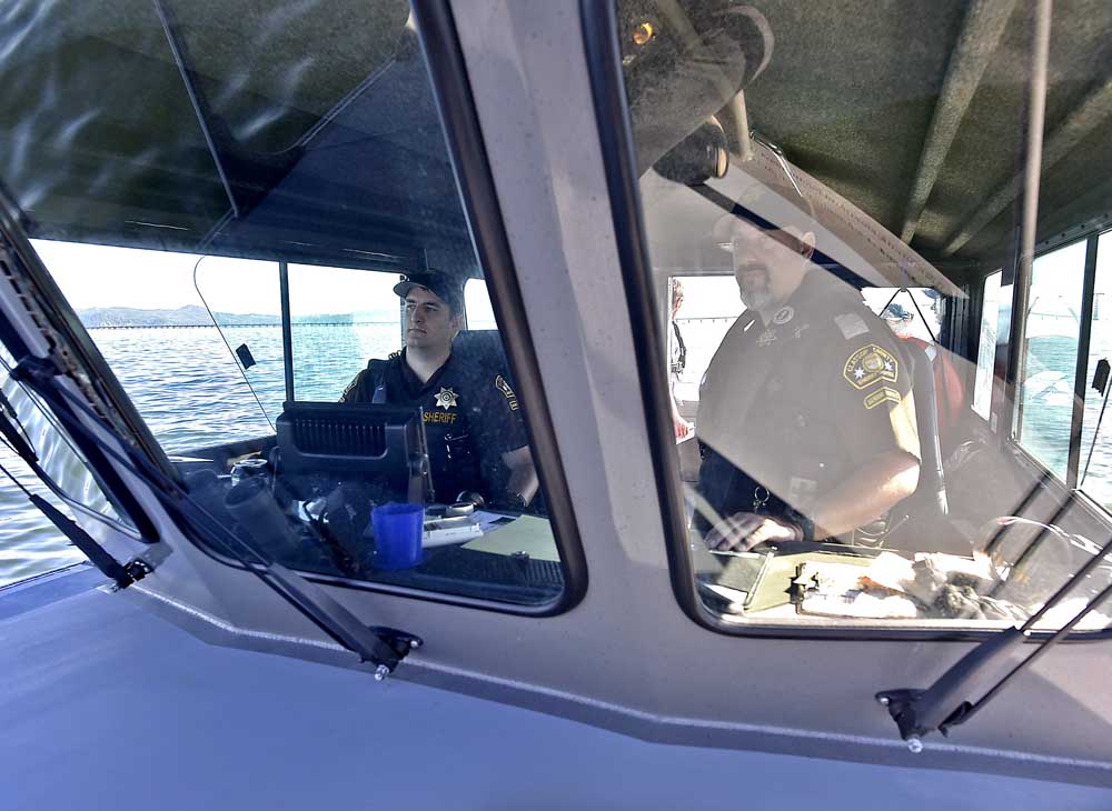 Sheriff, Coast Guard fish for violators | The Astorian
