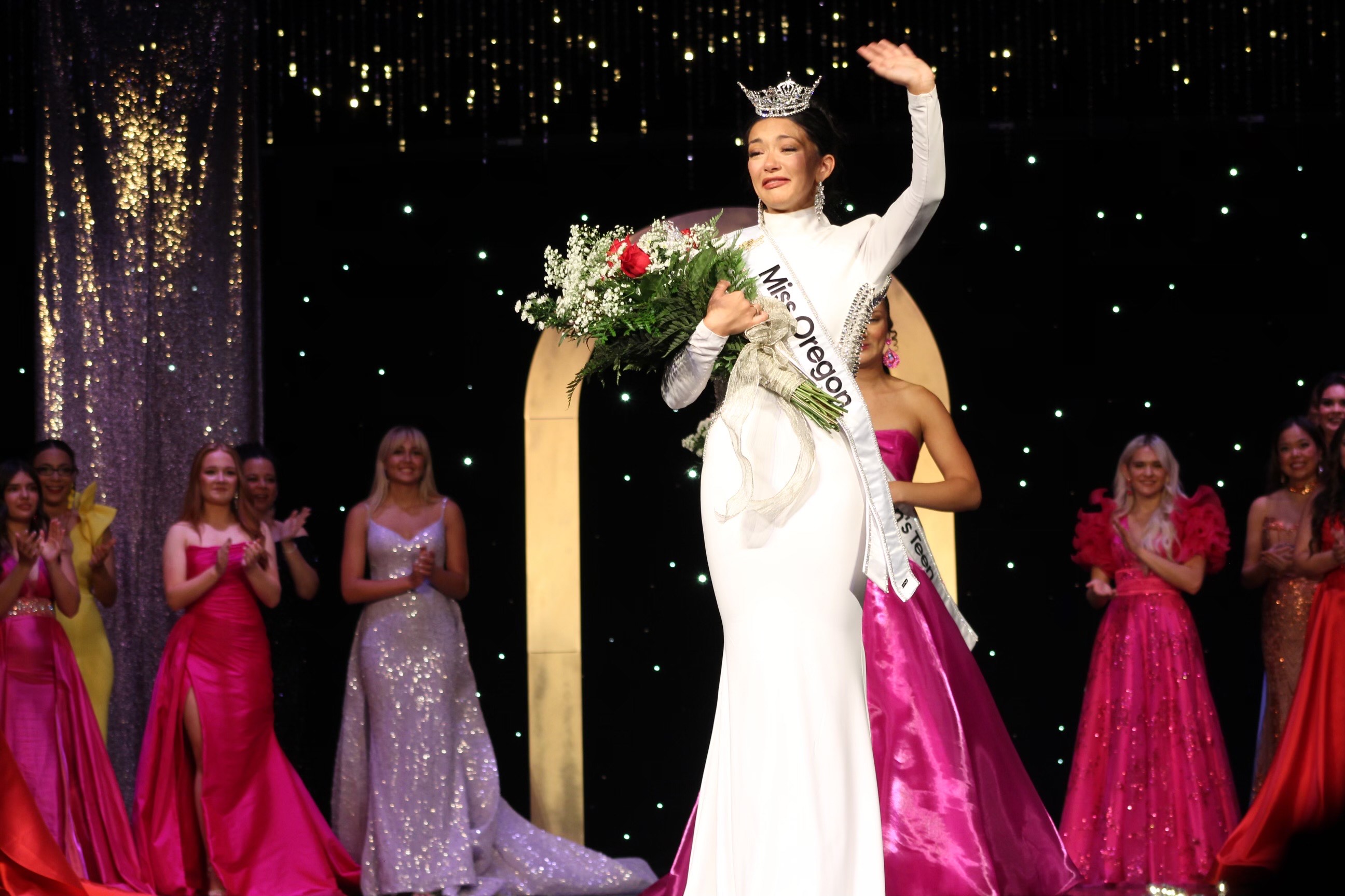Lane County’s Mya Cash crowned Miss Oregon 2025 in Seaside | The Astorian