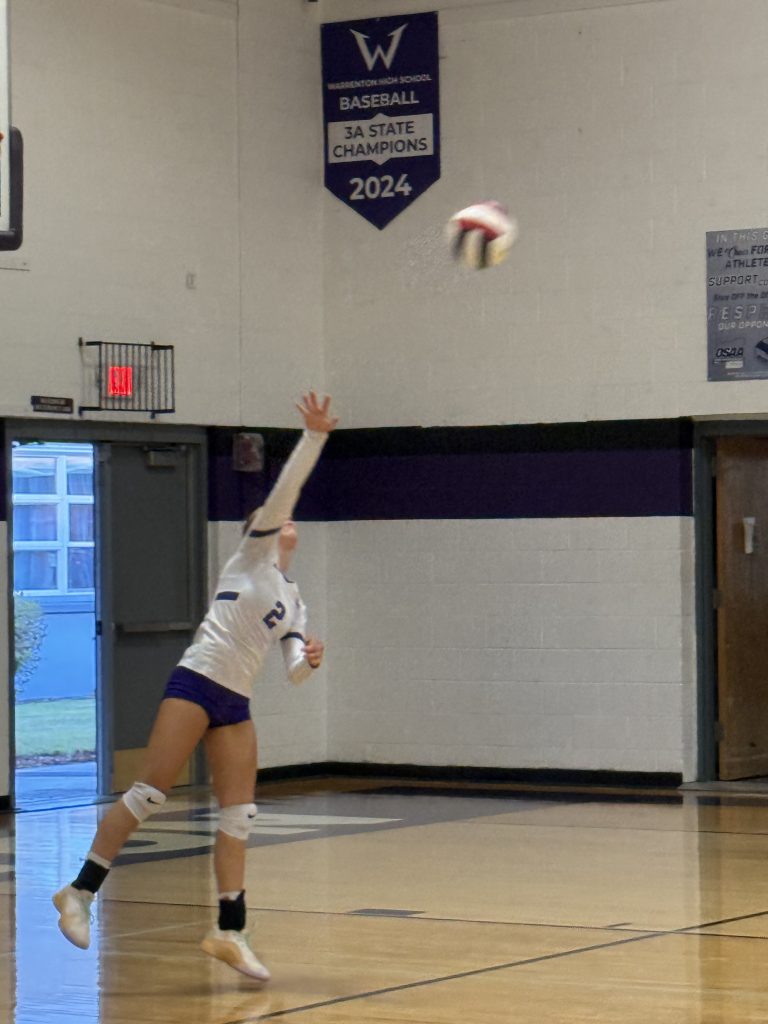 Volleyball keeps the ball rolling, soccer is full of kicks | The Astorian