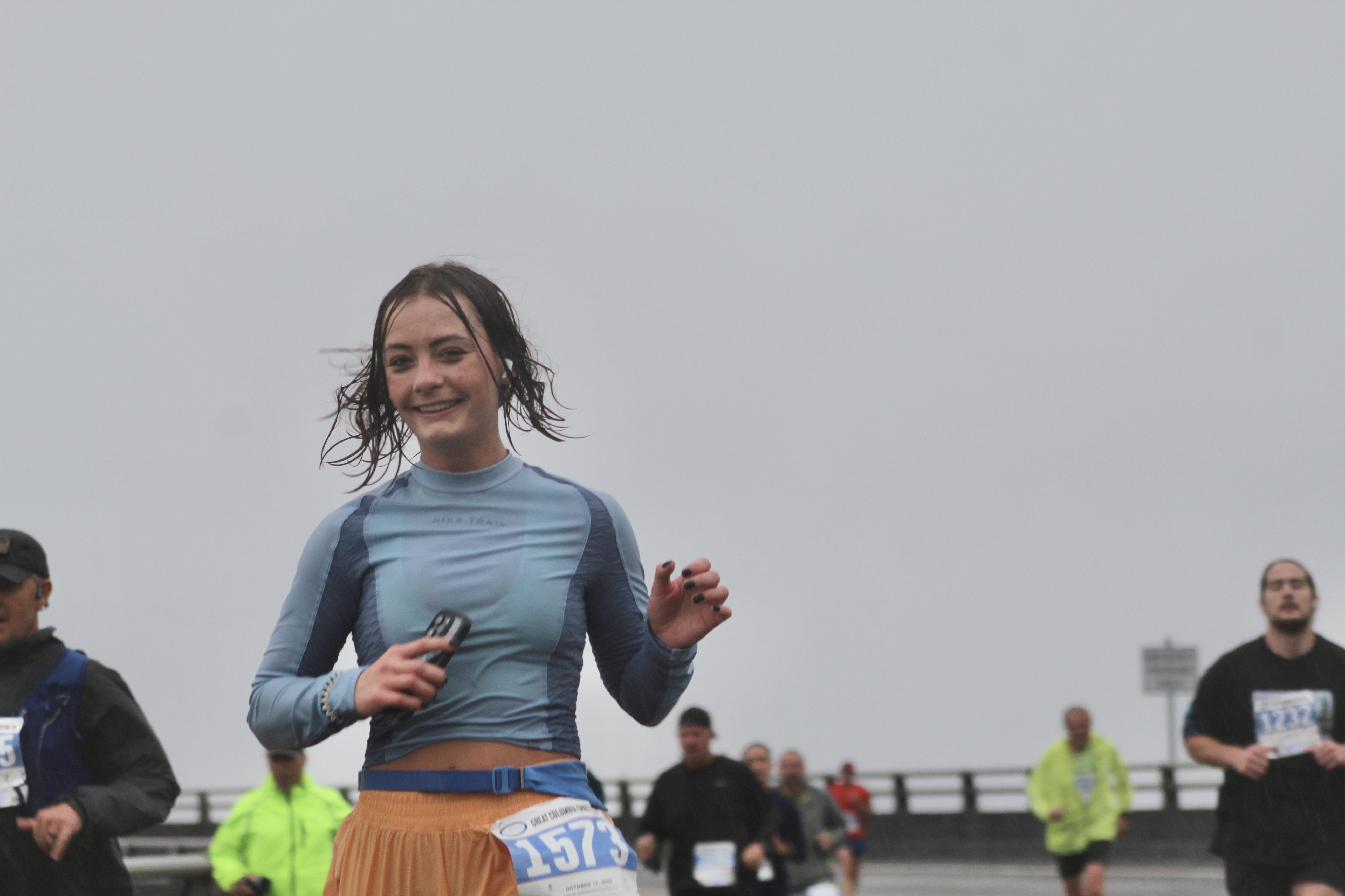 The Great Columbia Crossing draws thousands | The Astorian