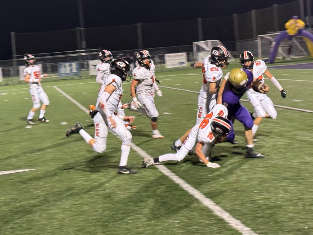 Football: Astoria scores a happy homecoming, Warrenton’s game thrills ...