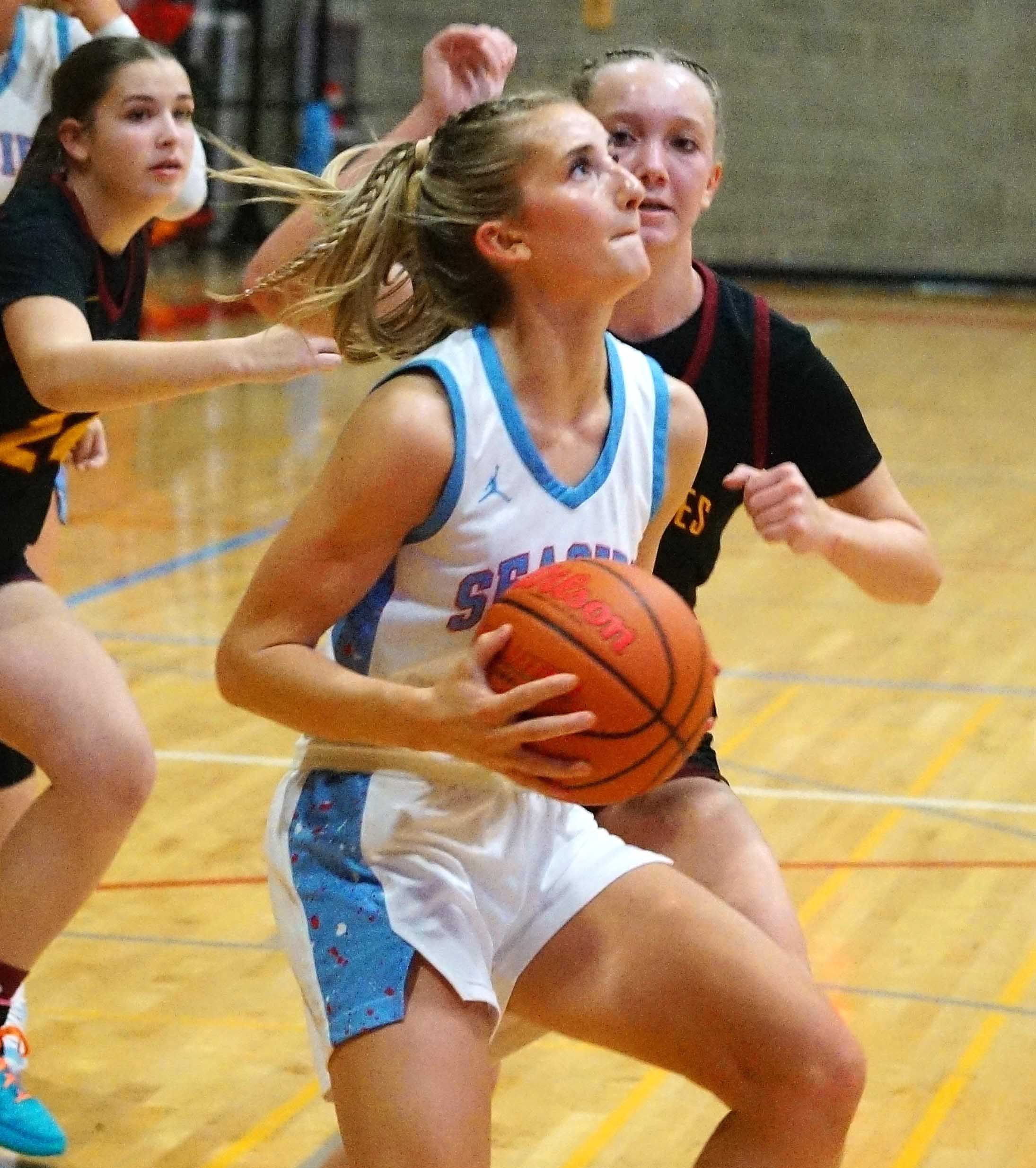 SPORTS: Most teams are hot, some are not | The Astorian